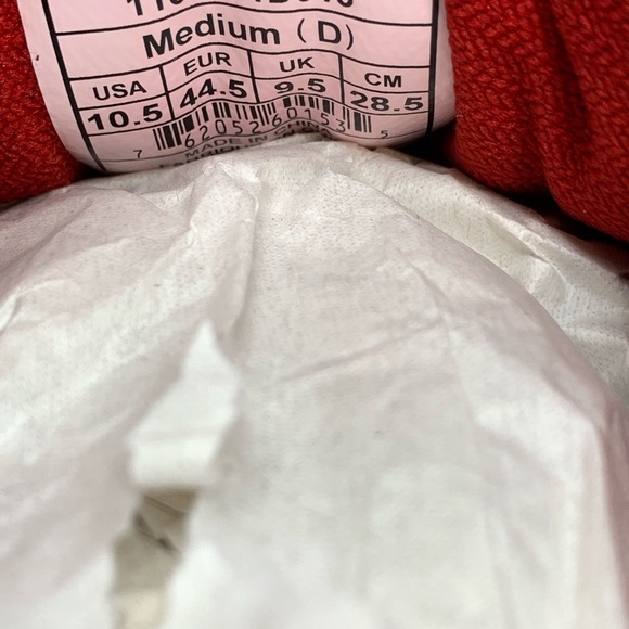 Brooks | Shoes | Brooks Mojo Mens Running Shoe Red Lunar Rock | Poshmark